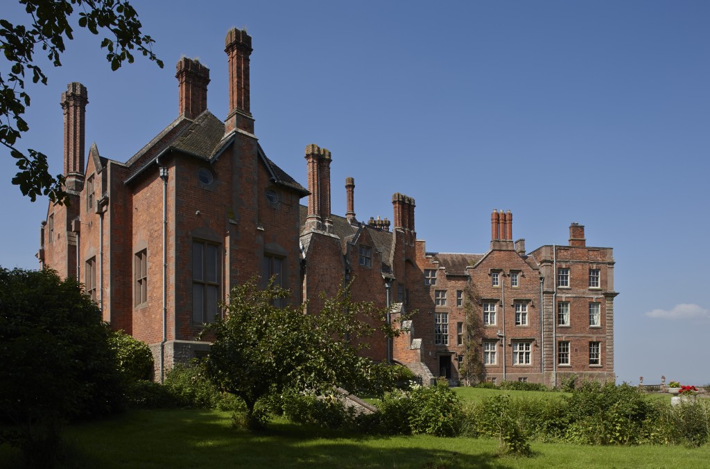 Gallery | Loton Park Loton Park